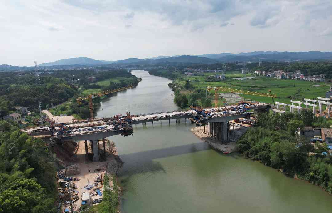 Cantilever Form Traveler Project For The Lu River Expressway Bridge In ...