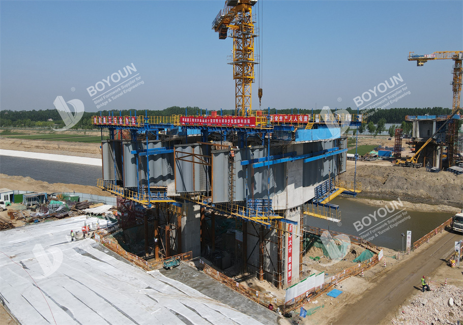 Asynchronous Form Traveler Bridge Construction Boyoun Formwork Asynchronous Form Traveler Bridge Construction Boyoun Formwork